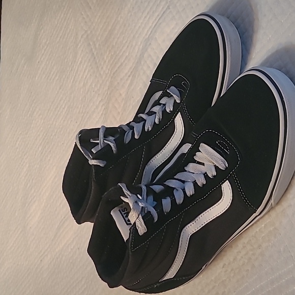 Vans | Shoes | Vans Ward High Top Black Skate Sneakers Mens Size 95 ...